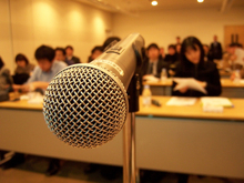 How to Use Interviews On Your Blog